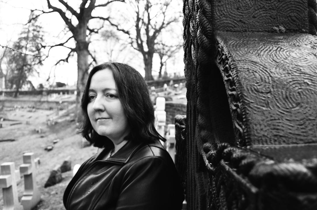 Cast of Wonders 416: The Wolf and the Woodsman